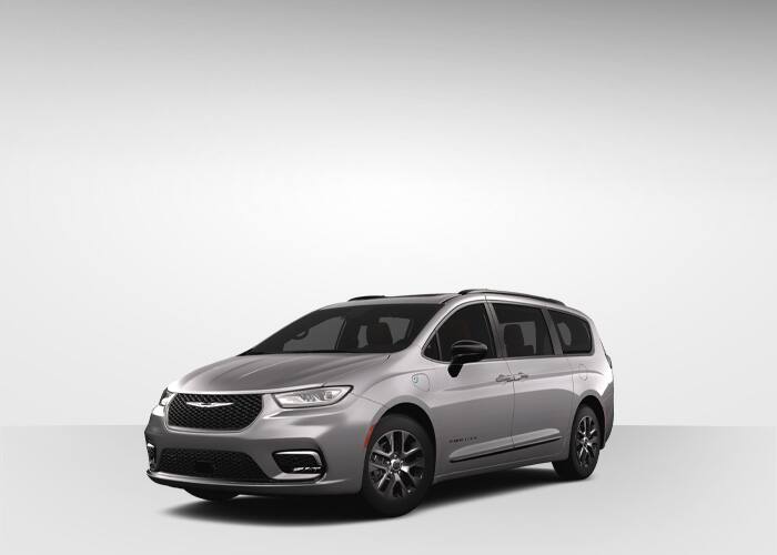 Minivans, Hybrid Minivans & The 300 | Chrysler Official Site