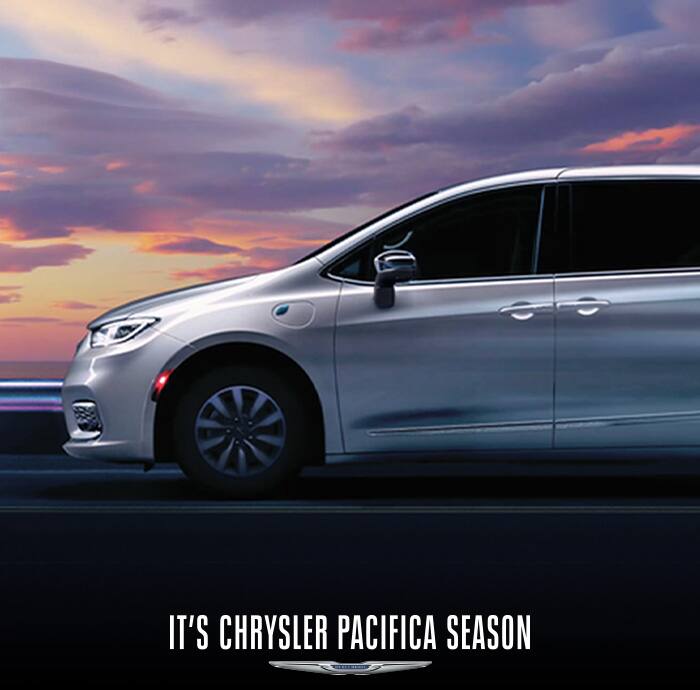 Minivans, Hybrid Minivans & The 300 | Chrysler Official Site